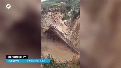 Un Colapso Masivo Sepulta A Una Mina De Makrana India