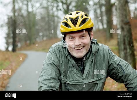 Man Cycle Path Hi Res Stock Photography And Images Alamy