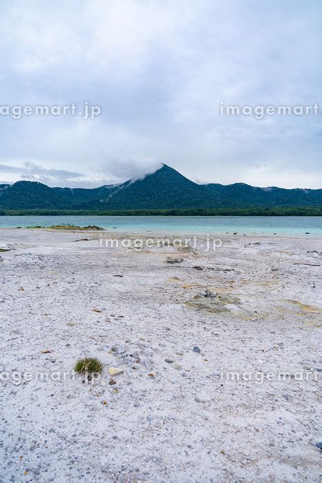 霊場恐山 恐山菩提寺 宇曽利湖（青森県むつ市）の写真素材 229632532 イメージマート
