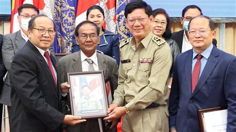 អាជ្ញាធរសង្កាត់ក្រាំងអំពិលប្តេជ្ញាពង្រឹងការអនុវត្តគោលនយោយបាយ ភូមិ ឃុំ មានសុវត្ថិភាព