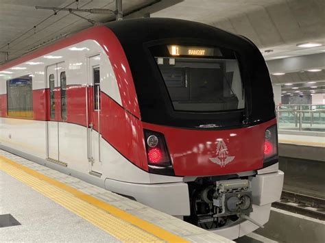 Photo Gallery พระราชทานชื่อ รถไฟสีแดง สถานีกลางบางซื่อ นครวิถี ธานีรัถยา และ สถานีกลางกรุงเทพ