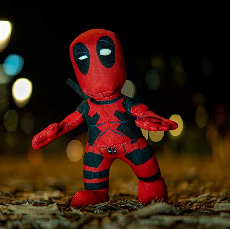 Best Deadpool Toys Guide Find The Perfect One For The Deadpool Fan In