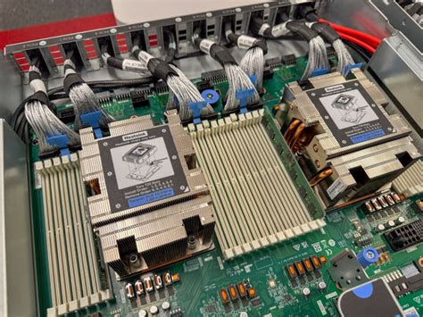 Lenovo Thinksystem Sr685a V3 And Sr680a V3 Gpu Servers