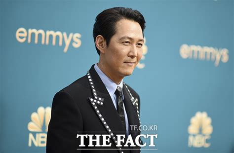 임세령 손 꼭 잡은 이정재 에미상 남우주연상 수상 기대 [tf사진관] 포토 기사 더팩트