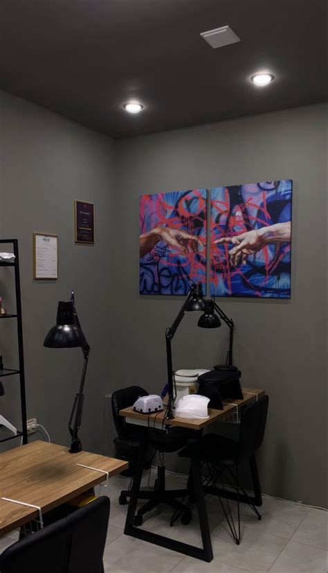 Студия маникюра граффити стритарт