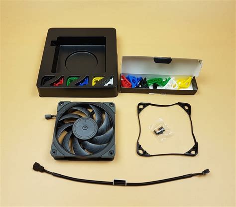 Noctua NF-A12x25 PWM chromax.black.swap Fan Review - EnosTech.com