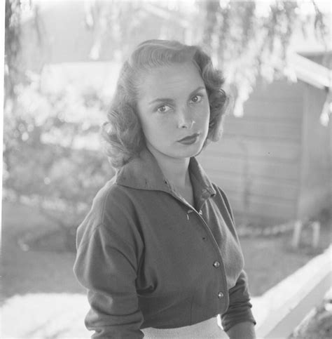 Showered With Attention Janet Leigh In Life Life