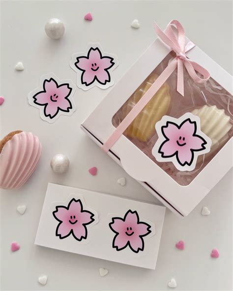 위메이크디자인 발렌타인데이 화이트데이 졸업 입학 스티커 명함 커스텀디자인 Wemake Design 〰️ 인기많은 발렌타인데이 스티커에 이어 모던 클래식 화이트데이