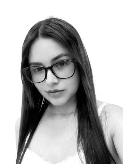 Babehorny Stripchat Webcam Model Profile And Free Live Sex Show