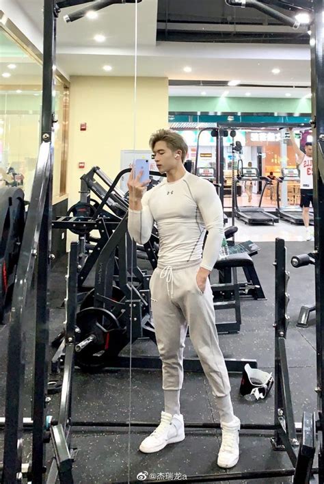 Trai Gym Trung Qu C Tr Ng S Ng P Trai Khi N Ch Em Xao Xuy N Th Gi I N Ng P Trai Online