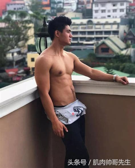 脫衣有肉的鮮肉帥哥臉帥身材更帥 每日頭條