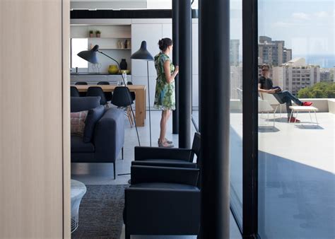 Pitsou Kedem Uses Raw Materials To Renovate Y Duplex Penthouse