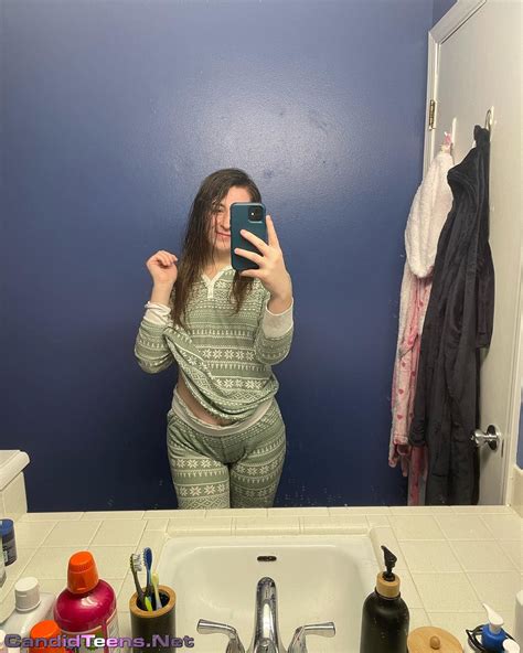 Sexy Ass Insta Girl Selfies Candid Teens