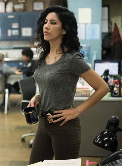 165 Best Stephanie Beatriz Images On Pholder Brooklynninenine