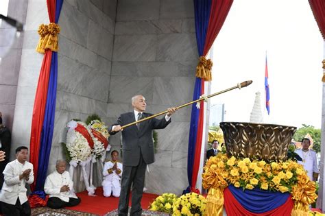 ស ស យ ក អបអរសាទរខួបអនុស្សាវរីយ៍លើកទី ៧០ ទិវាបុណ្យឯករាជ្យជាតិ ៩ វិច្ឆិកា ១៩៥៣ ៩ វិច្ឆិកា ២០២៣