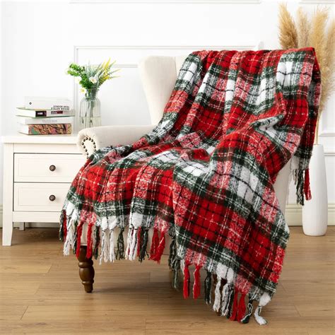 Pavilia Throw Blanket Holiday Christmas Red Fleece