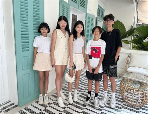 Con G I B Nh Minh N Sinh Nh T S M M N S C V I I N Nh Tr Ng Ng C Nh G Y Ch