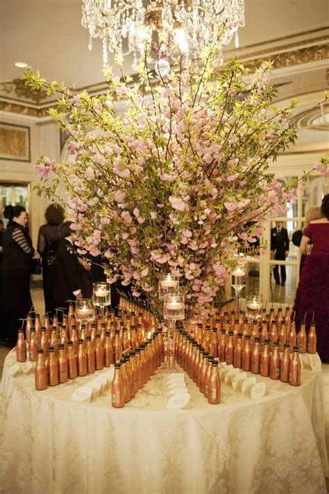 Fresh Flower Arrangements For Wedding Reception Centerpieces