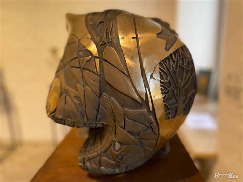 Мова каменю у столиці триває оригінальна експозиція творів сучасного митця Вечірній Київ