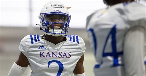 Kansas Db Cobee Bryant Hilariously Flops After Interception On3