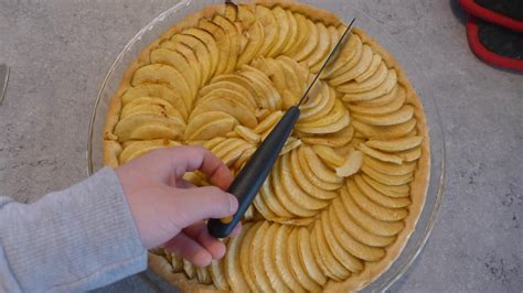 How To Cut An Apple Pie Into 6 Pieces Using Pi π 12 Steps With Pictures Instructables