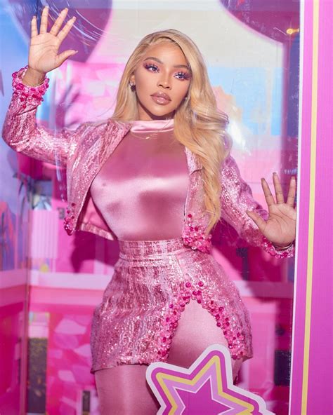 Faith Nketsis Stunning Look From Barbie Movie Premiere Photos Mbare Times