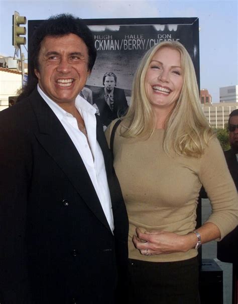 Gene Simmons To Wed Shannon Tweed A Look Back Over 28 Years Dating