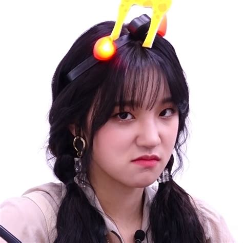 Blip 민니 소연 우기 생일카페 관련