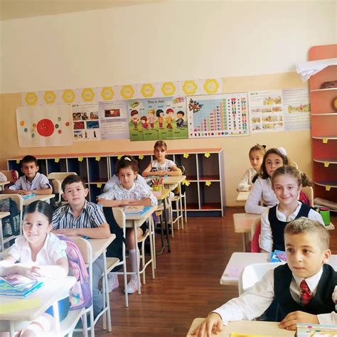 პირველი სკოლის მე 2ბ კლასი