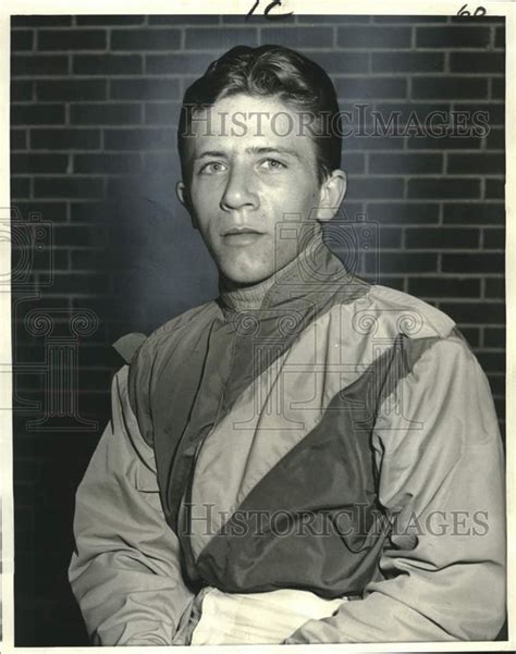 1968 Press Photo Jockey Mike Mcdowell Is Leading Bug Boy At Fair