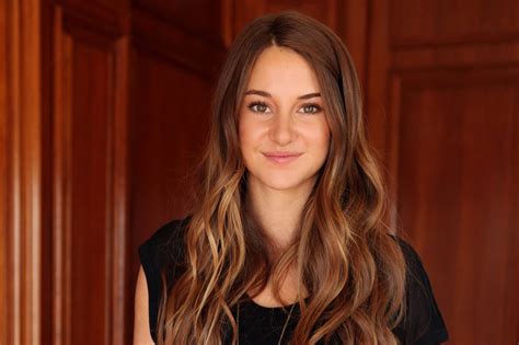 Shailene Woodley Actress Wallpaper Hd Celebrities 4k Wallpapers