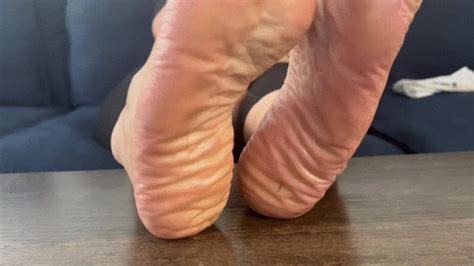 Deeply Wrinkles Sole Tease Dallasfootmodels Entertainment Clips4sale