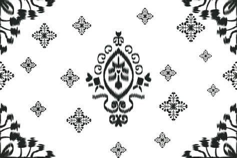 트렌디한 미적 배경을 위한 블랙 인디언 모티프 Ikat 디자인 프린트 유기적 인 브러시 스트로크 잉크 질감 벽지 섬유 포장 포장 직물 브랜딩 장식을위한 심플 한 디자인 고풍