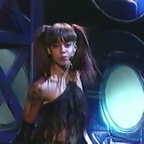 Left Eye Performing No Scrubs Whith T Boz And Chilli Lisa Left Eye Tlc