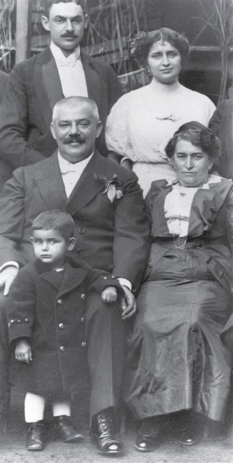 Элли Кафка Elli Kafka сестра Франца Кафки Краткая биография фотографии с братом