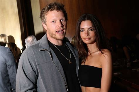 Emily Ratajkowski Reveals She Didnt Have Courage To End Marriage