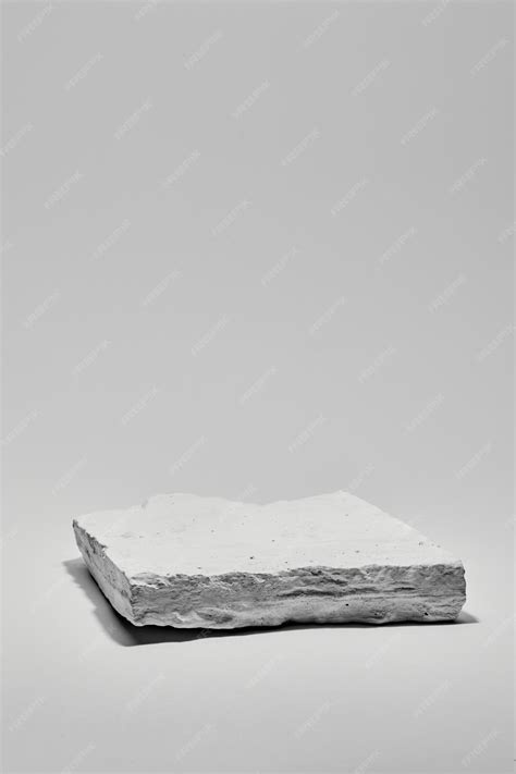 Плоский каменный пьедестал белый шаблон баннерный фон минимализм концепция пустой подиум