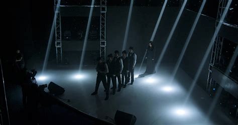 Чамаас асууя Яанаа дурласааан😍😍😍 Ямар гоё хоолойтой юм бэ яасан ч хөөрхөн юм бэ дээ🥰😍