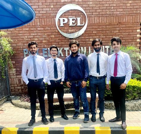 Haris Riaz On Linkedin Internshipexperience Pelinterns Teamwork