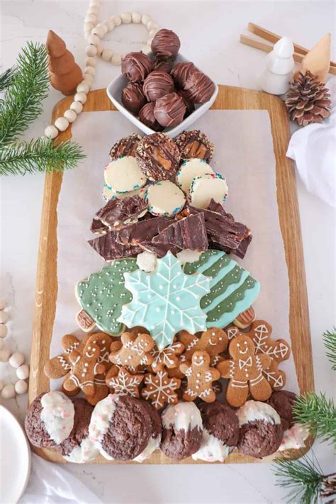 20 Christmas Charcuterie Boards You Can Do At Home Oh My Creative