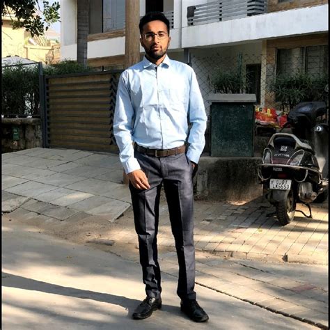 Harshil Modi Naranlala College Of Commerce And Management Navsari