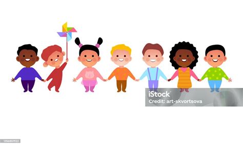 우정 손을 잡고 있는 다국적 어린이들 다문화 어린이들이 함께 합니다 친구들은 미소를 지으며 손을 잡고 줄을 서서 서 있었다 다양한 인간 종족 민족다양성 아이에 대한 스톡