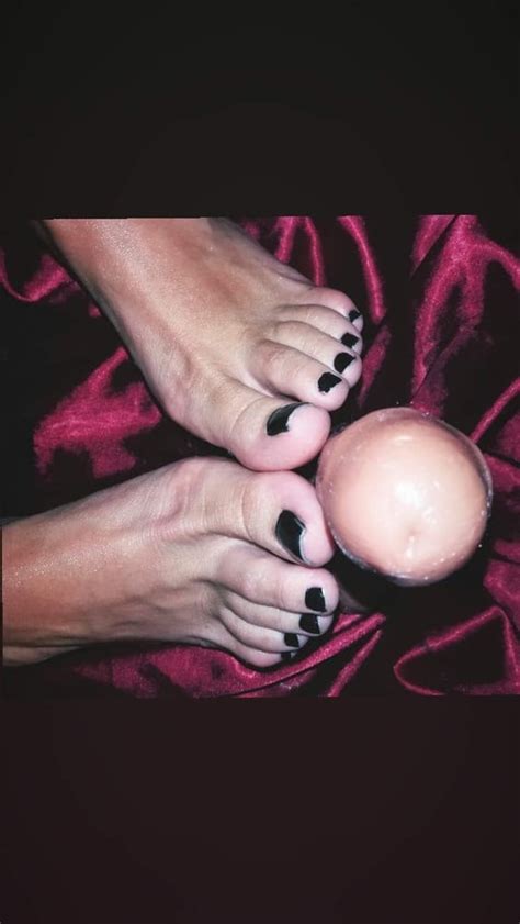 Foot Fetish Footjob Dildo Foot Worship Sexy Feet 13 Pics Xhamster