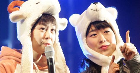 포토엔 귀여운 포즈의 퀀카만들기컬투패밀리 캐롤 쇼케이스