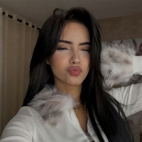 𝓔𝓵𝓮𝓮𝓷 💕 Youtube