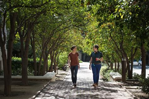 For The First Time Women Make Up Of Caltech S Incoming Undergraduate Class IDEA