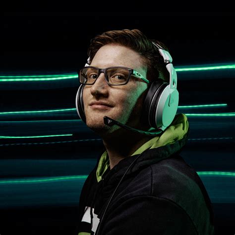 Oakley Signs Call Of Duty Pro Scump As Its First Esports Ambassador