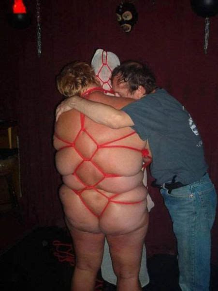 Couples Where The Girls Clearly Overshadow The Guys Pics Izispicy Com