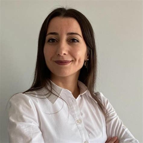 Uzm Psk Melek Dinçel Sezer Türkiye Psikologları