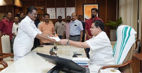 മന്ത്രി കെരാധാകൃഷ്ണൻ രാജിവച്ചു Minister K Radhakrishnan Loksabha